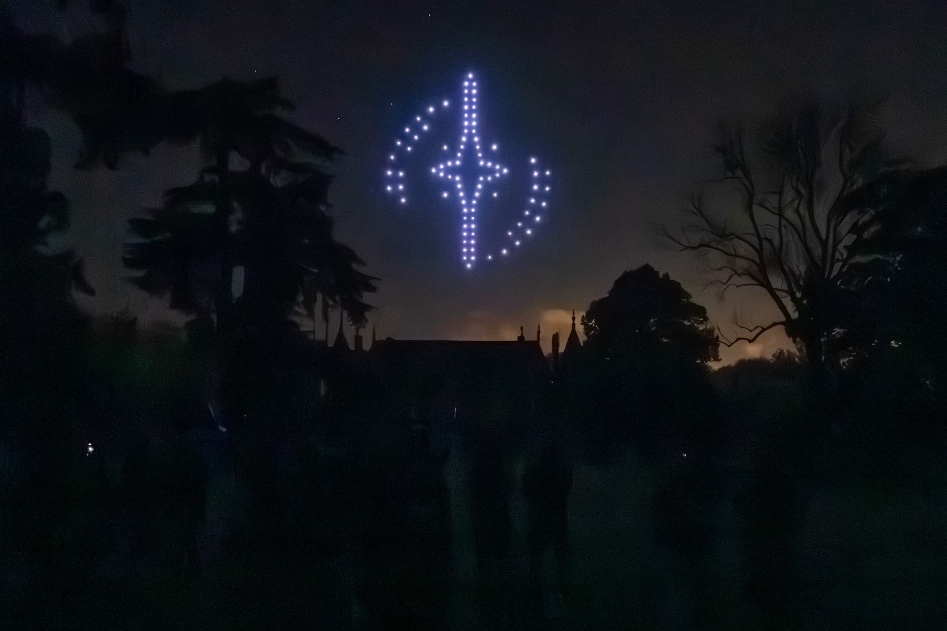 Splendid Drones - Spectacle de Drones Lumineux